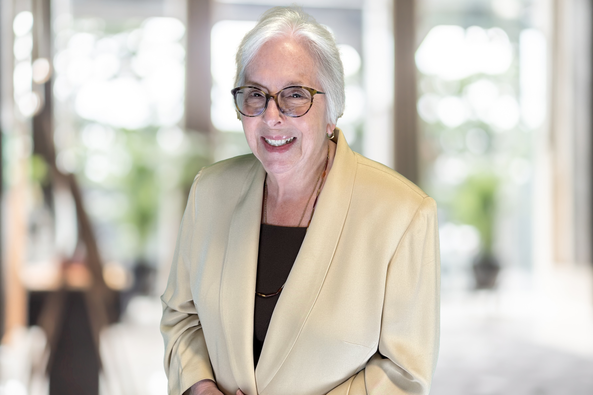 About Us - THE MEDICAL TEAM