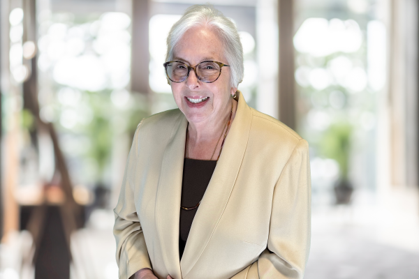 About Us - THE MEDICAL TEAM